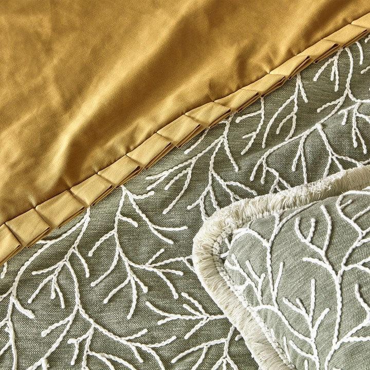 Cerelia – In Stitches Soft Furnishings